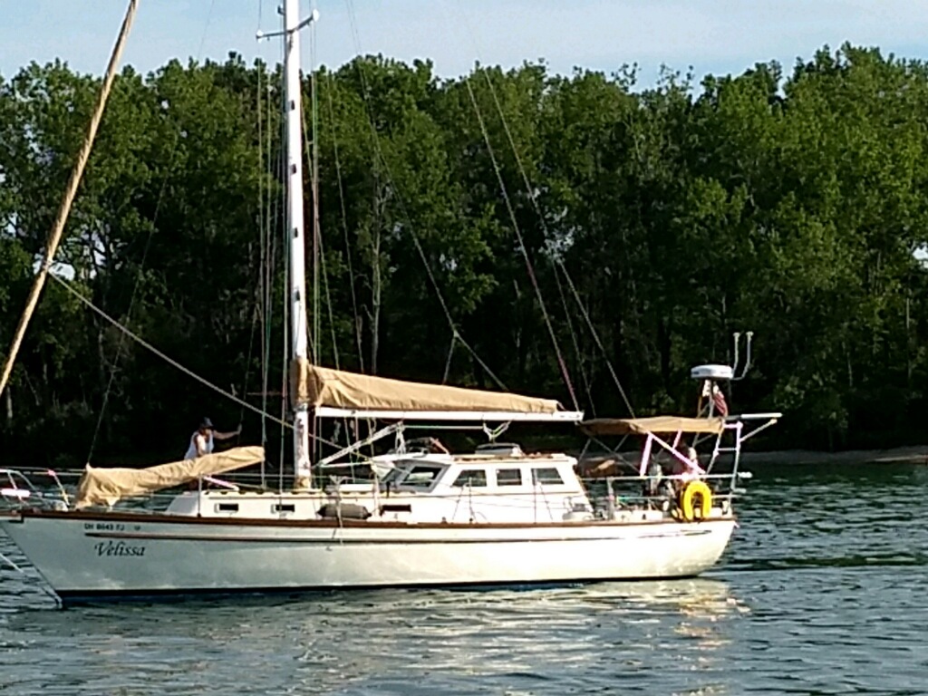 Mariner Pilothouse 38 For Sale | The Great Lakes Cruising Club